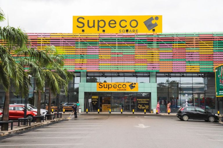 Ouverture de Supeco Square - Supeco